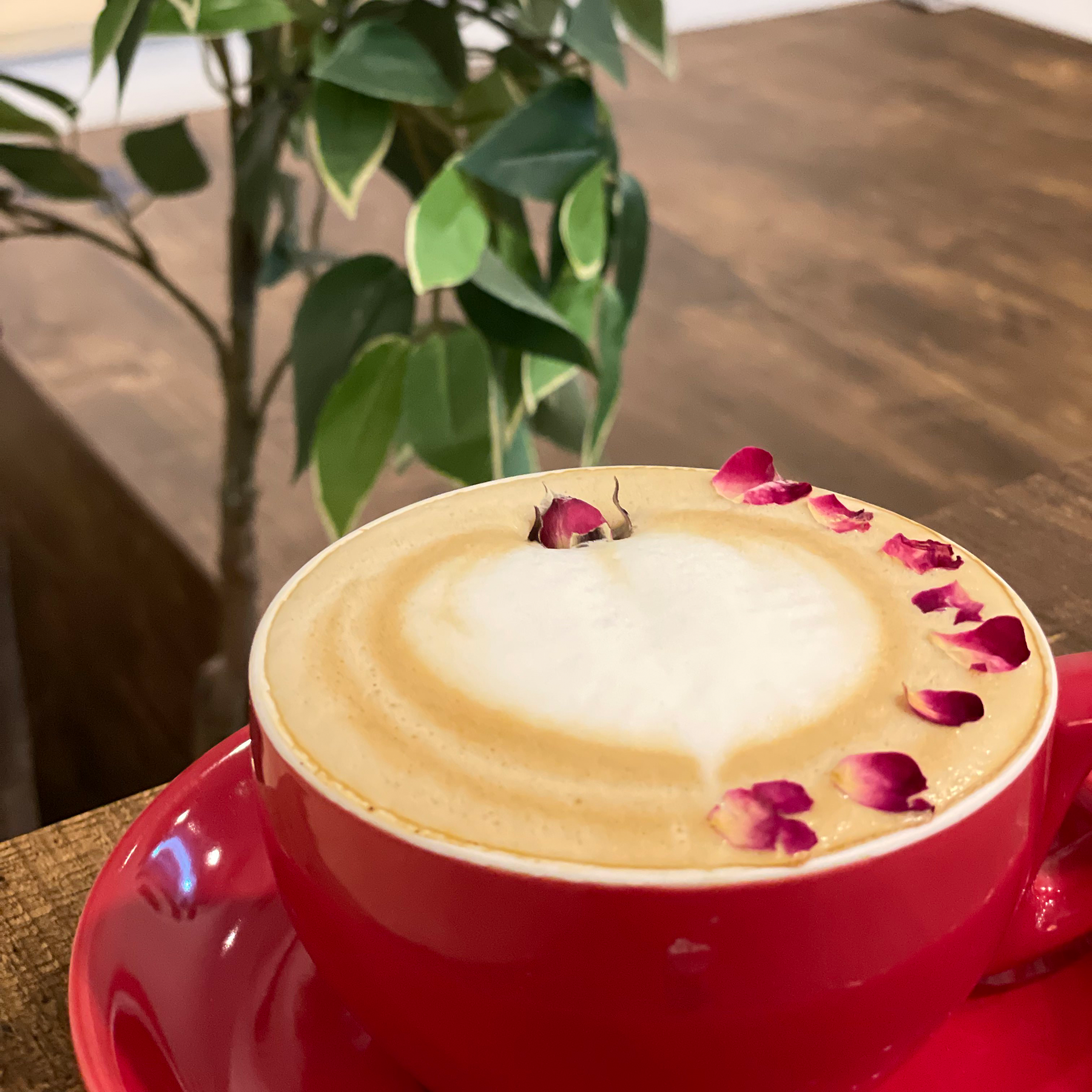 Rose Caffè Latte – Petals Room Cafe & Bistro